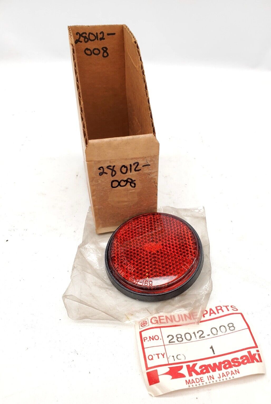 28012-008 REFLECTOR-REFLEX,REAR - zPower Australia